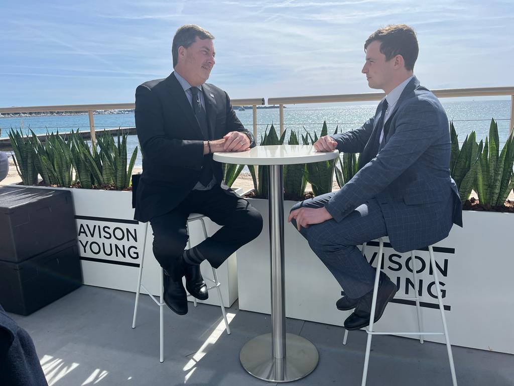 Avison Young – MIPIM - LCA