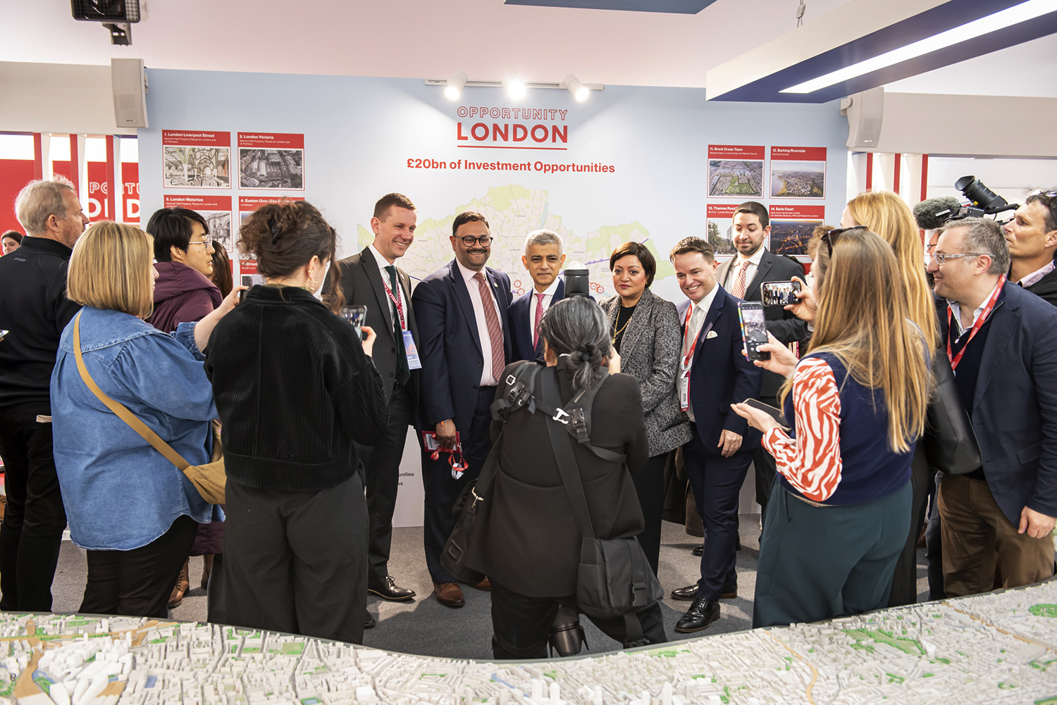 Opportunity London - LCA